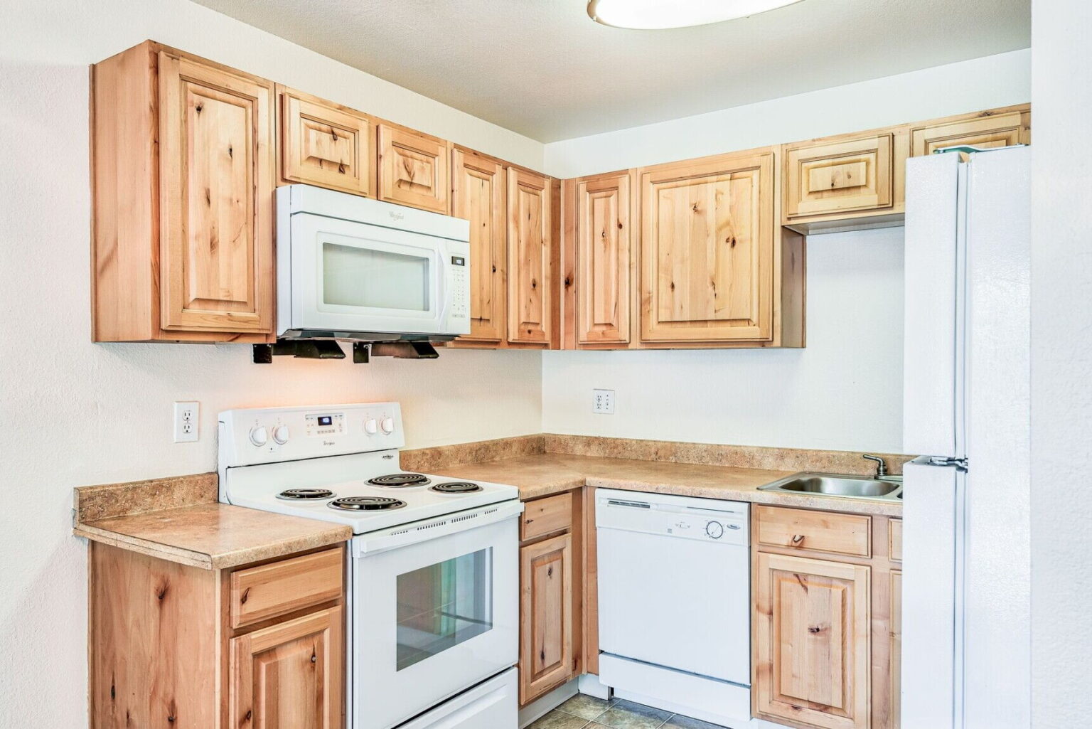 Amenities | Logan Park